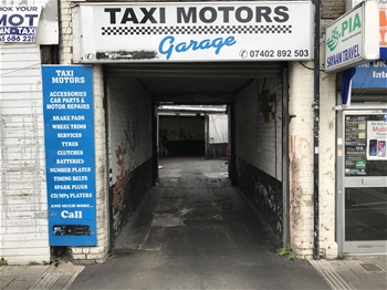 GARAGE REPAIRS WORKSHOP IN CARDIFF SUBURB - Garages & Repairs in Cardiff